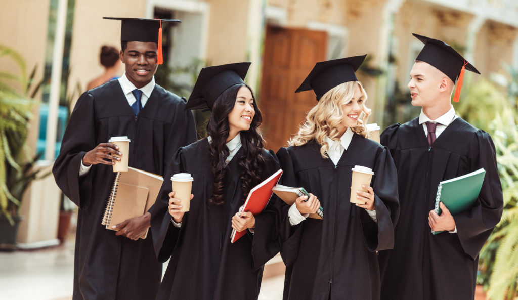 Choosing the Best Credit Cards for College Students With Rock bottoms ...